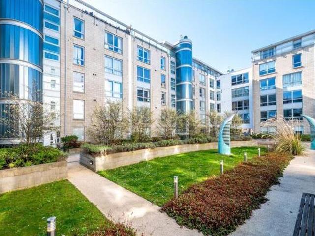 Gardners Crescent, Edinburgh, 1 Bedroom Flat