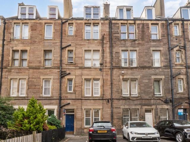 Gardners Crescent, Fountainbridge, Edinburgh EH3, 2 bed penthouse to rent, £1,500 pcm | PrimeLocation