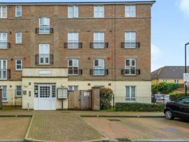 Gareth Drive, Lower Edmonton, London, N9 9GB, United Kingdom | 2 bed apartment for rent #139545370 | Rentberry
