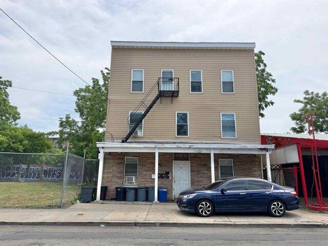 Garfield Ave, Jersey City, Home For Sale