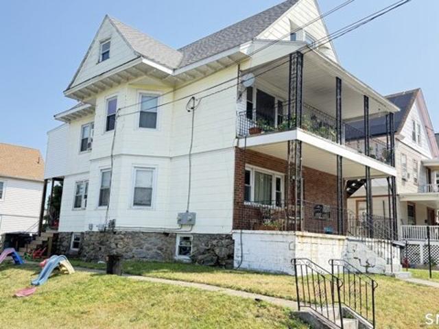 Garfield Ave, New London, Home For Sale