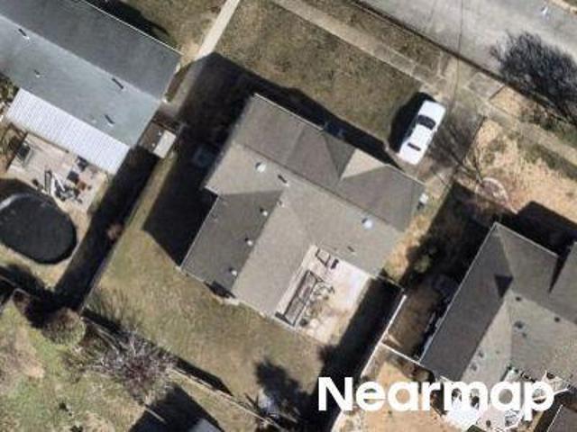 Garfield Dr