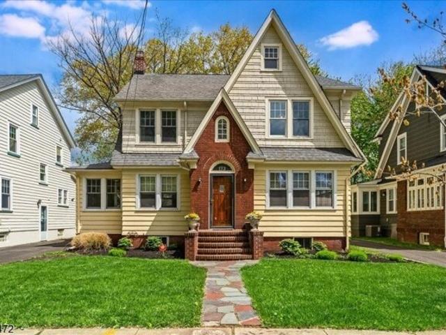 Garfield Pl, Maplewood, Home For Sale
