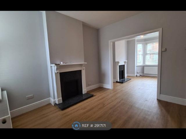 Garfield St, Bedford MK41, 3 bed terraced house to rent, £1,595 pcm | PrimeLocation
