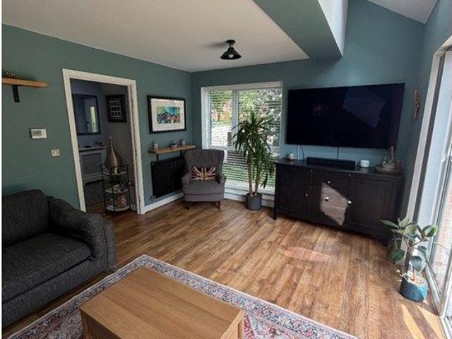 Garforth Avenue, Manchester M4, 4 bed semi detached house to rent, £2,500 pcm | PrimeLocation