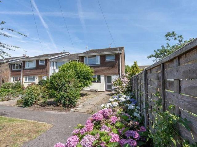 Garland Close Ground Floor Single Front