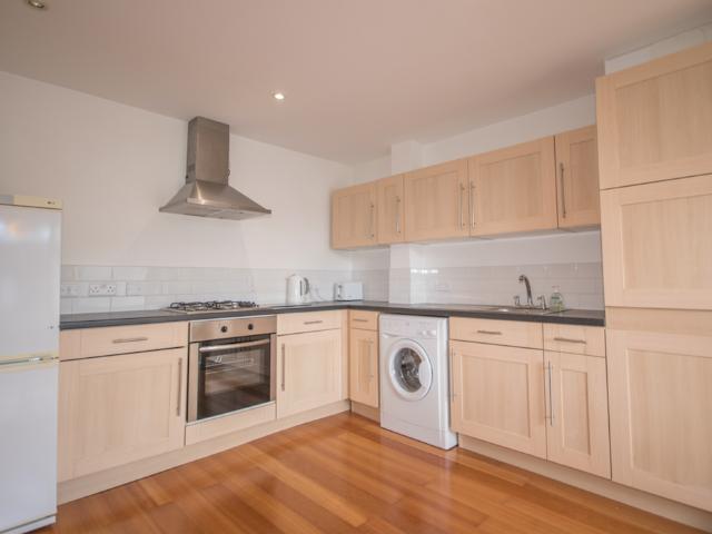 Garland Court,, SE17