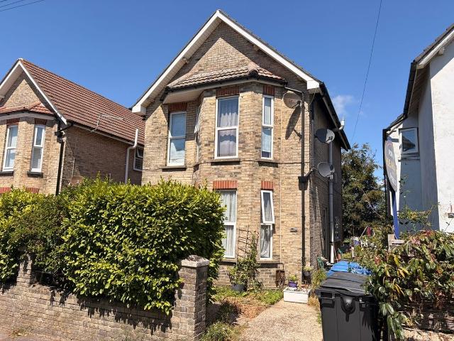 Garland Road, Poole BH15, 1 bed property to rent, £600 pcm | PrimeLocation
