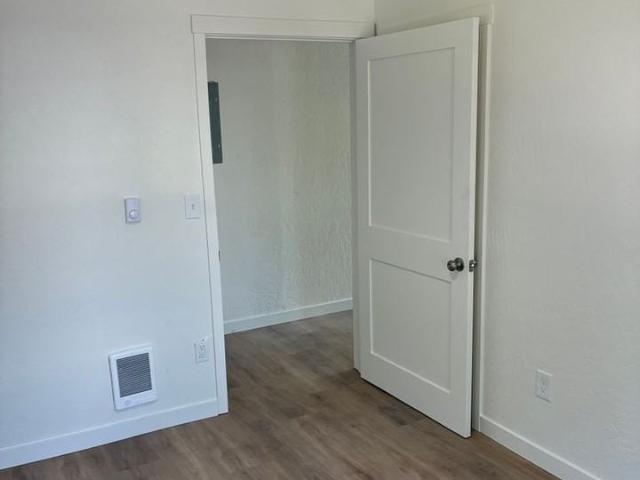 Garland Triplex 2 Bedroom Apartment for Rent at 520 W Garland Ave, Spokane, WA 99205 Northtown