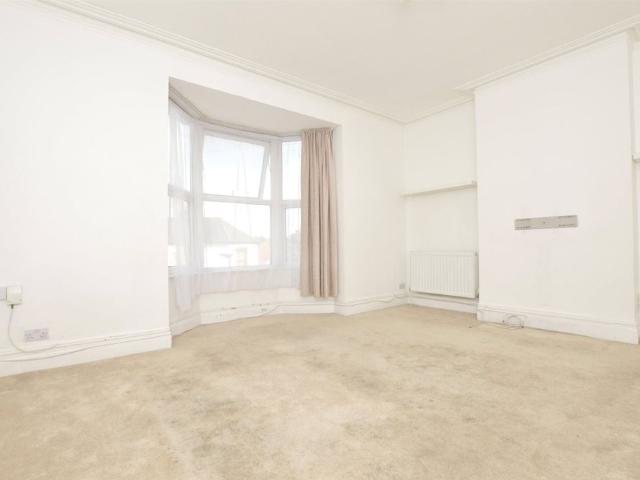 Garlands Road, Redhill, Surrey, RH1