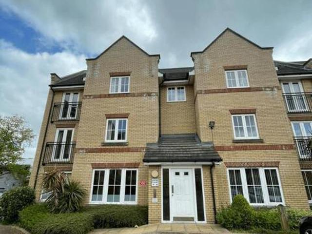 Garlic Row, Cambridge, 2 Bedroom Flat