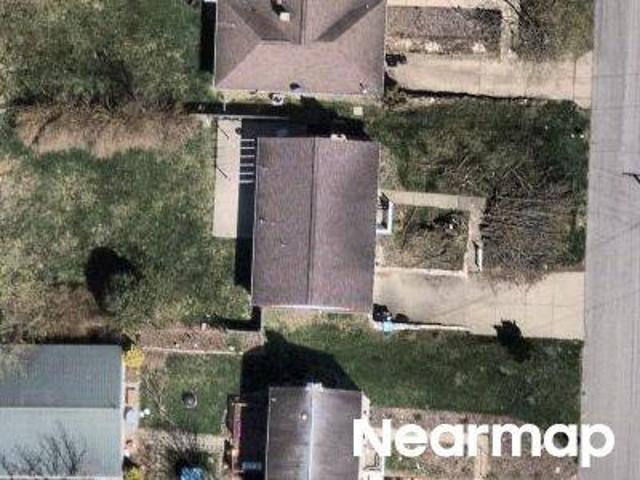 Garlow Dr