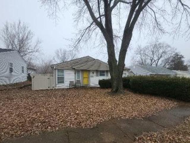 Garnette Dr