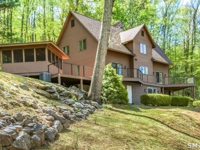 Garnet Rd, Roxbury, Home For Sale