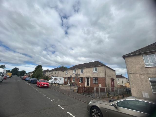 Garnock Street, Dalry, North Ayrshire KA24, 2 bed flat to rent, £675 pcm | PrimeLocation