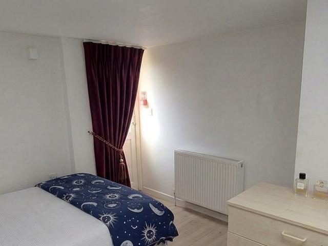 Garratt Road, Edgware HA8, Studio to rent, £1,050 pcm | PrimeLocation