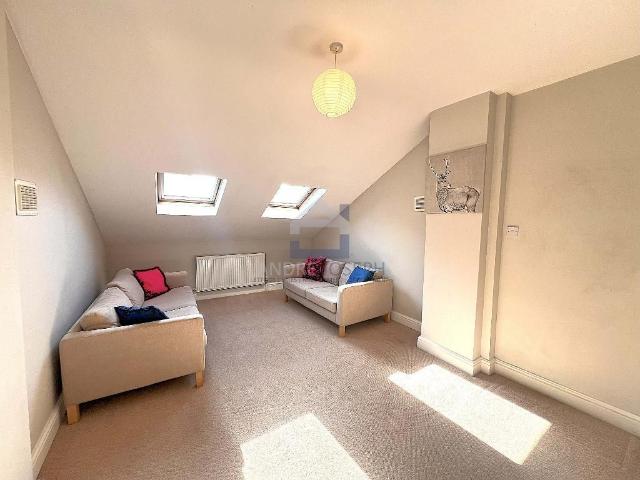 Garratt Terrace, Tooting Broadway, London SW17, 2 bed flat to rent, £2,250 pcm | PrimeLocation