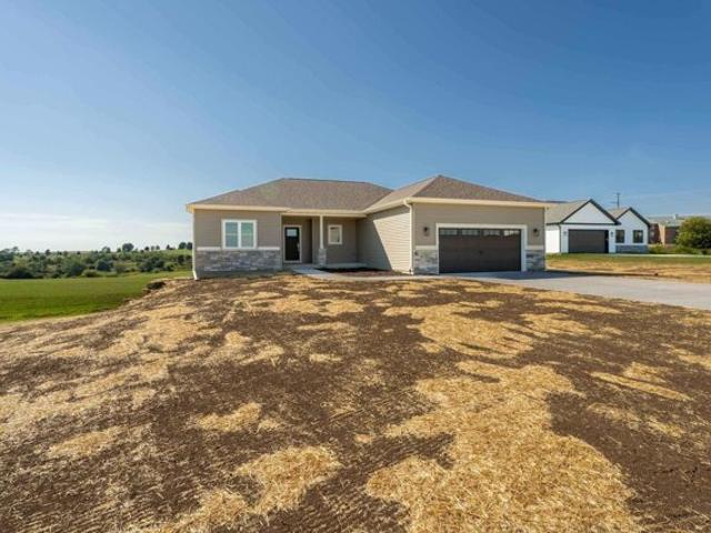 Garrett Dr, Barneveld, Home For Sale