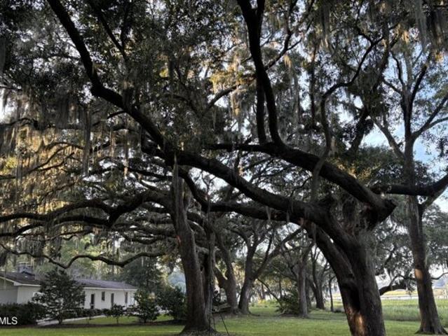 Garrett Ln, Seabrook, Home For Sale