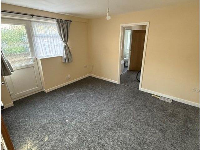Garretts Green Lane, Birmingham B26, Studio to rent, £750 pcm | PrimeLocation