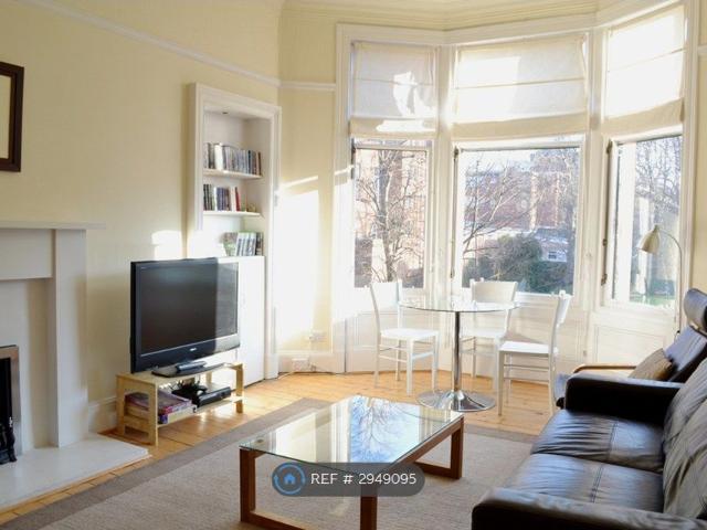 Garrioch Crescent, Glasgow G20, 2 bed flat to rent, £1,395 pcm | PrimeLocation