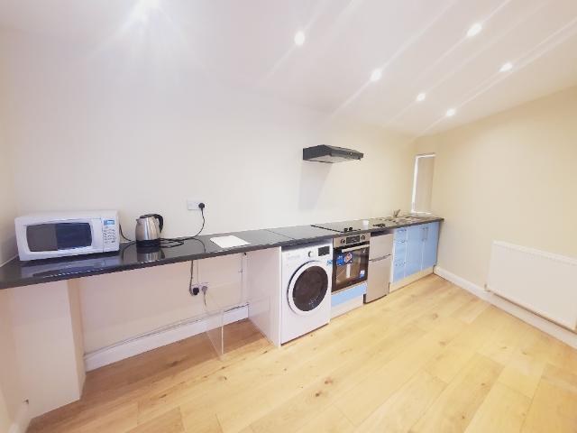 Garrick Avenue, Golders Green, NW11