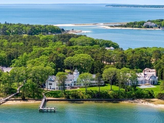 Garrison Ln, Barnstable, Home For Sale