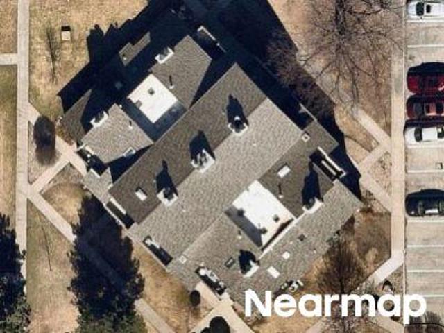 Garrison St Apt 204c