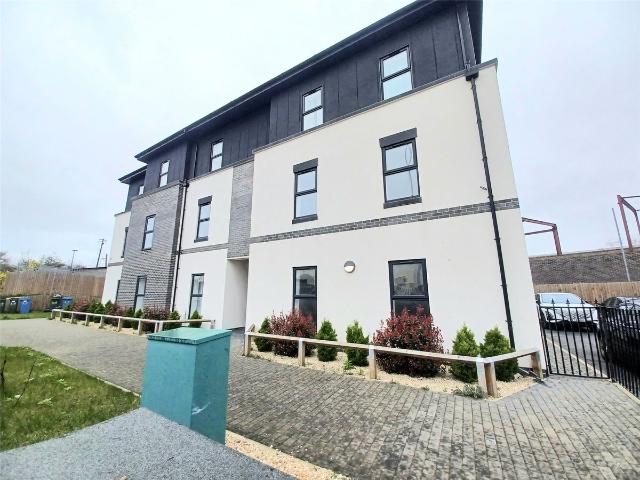 Garsington Road, Oxford, Oxfordshire OX4, 2 bed flat to rent, £1,700 pcm | PrimeLocation