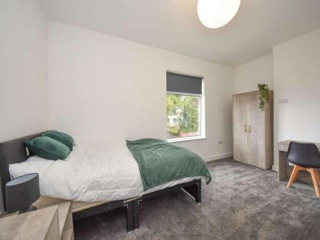 Garswood Road, Garswood, Ashton in makerfield, WN4