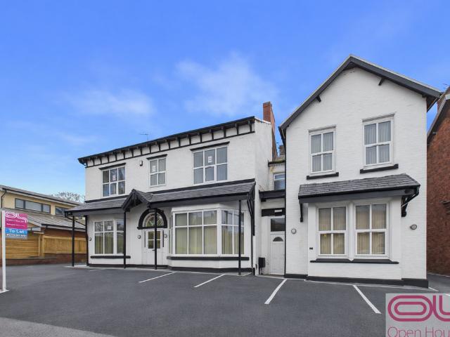 Garstang Road, Fulwood, Preston PR2, Room to rent, £745 pcm | PrimeLocation