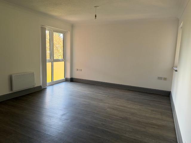 Garstang Road, Preston PR1, 2 bed flat to rent, £825 pcm | PrimeLocation