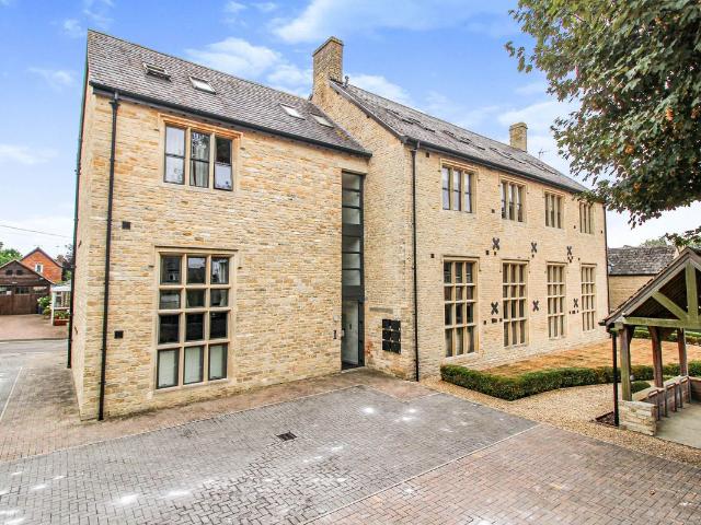 Gastons Road, Westport Manor Gastons Road SN16, 2 bed flat to rent, £1,200 pcm | PrimeLocation