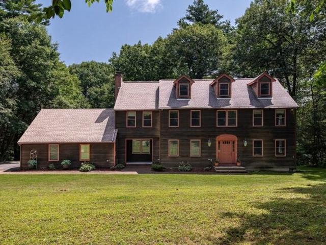 Gas Light Ln, Kensington, Home For Sale