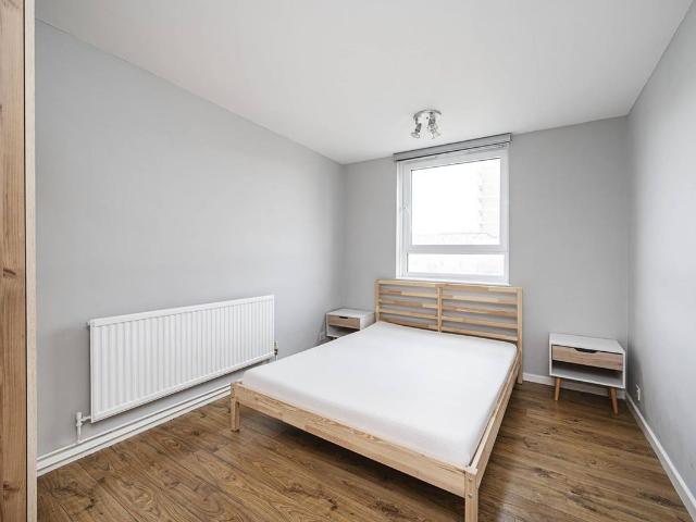 Gascoigne Place, 2, Shoreditch, London E2, 1 bed flat to rent, £3,500 pcm | PrimeLocation