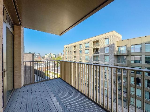 Gasholder Place, London SE11, 2 bed flat to rent, £3,200 pcm | PrimeLocation