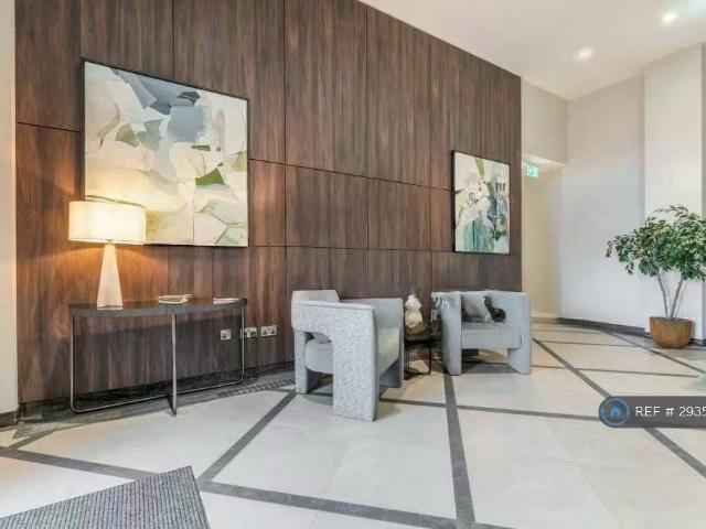 Gasholder Place, London, SE11 2 bed flat to rent £3,300 pcm £762 pw