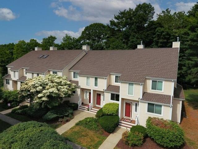 Gaslight Ln Unit,easton, Condo For Sale