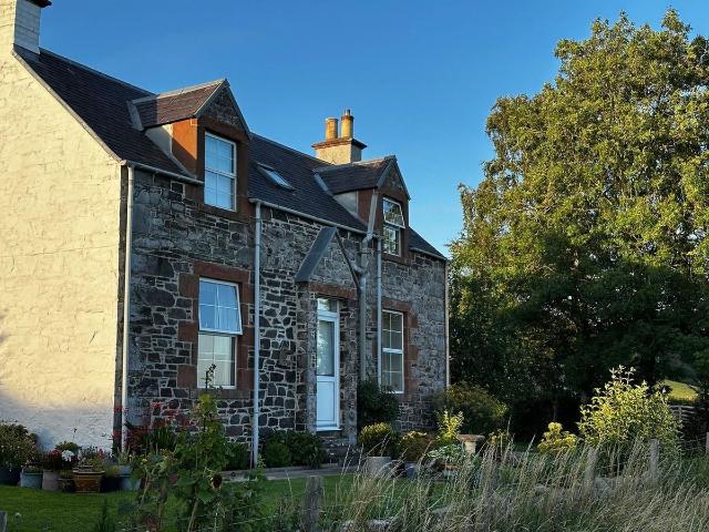 Gattonside Mains Farmhouse, Gattonside, Melrose TD6, 3 bed detached house to rent, £1,200 pcm | PrimeLocation
