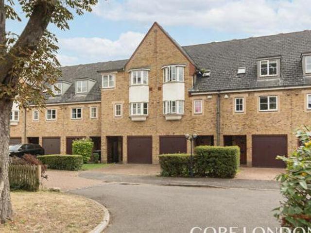 Gatcombe Mews, Ealing, 4 Bedroom Terraced