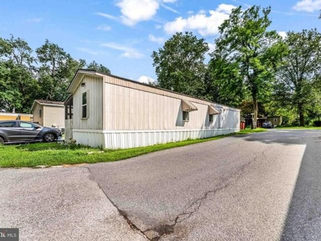 Gate Ln, Middletown, Property For Sale