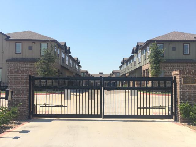 Gated 3 bdrm 2.5 bath Townhome with attached 1 car garage