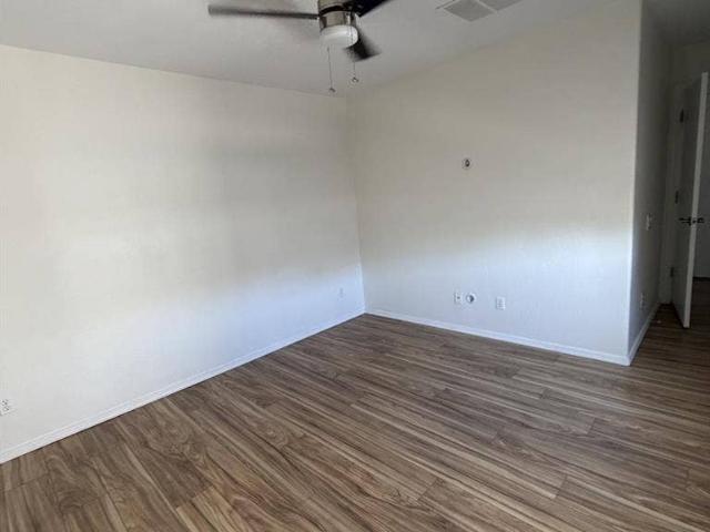 Gated community two rooms for rent!