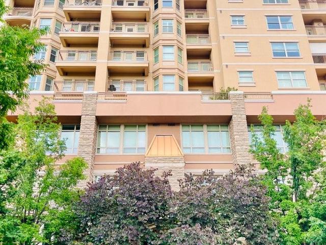 Gated Downtown Condo With Parking