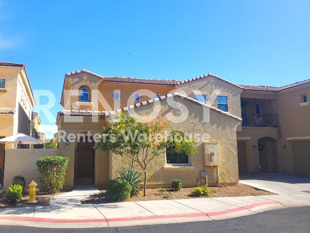 Gated Mesa Townhome with Fresh Updates & Community Pool!