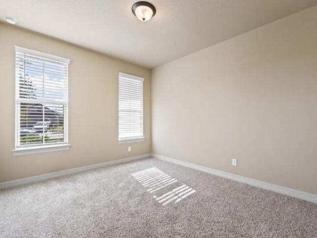 Gated Neighborhood Room in House for Rent