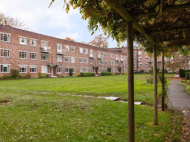Gated Period Block With Riverside Grounds, East Twickenham TW1, 1 bed flat to rent, £1,600 pcm | PrimeLocation