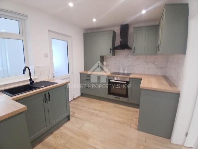 Gateford Rise, Worksop S81, 3 bed semi detached house to rent, £1,195 pcm | PrimeLocation