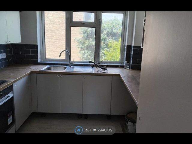Gatefield Close, Walton On The Naze CO14, 2 bed flat to rent, £950 pcm | PrimeLocation