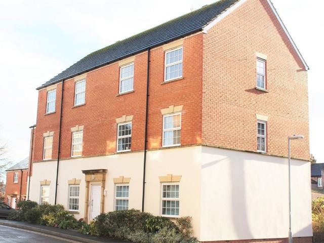 Gatehouse Court, Taunton TA1, 1 bed flat to rent, £795 pcm | PrimeLocation